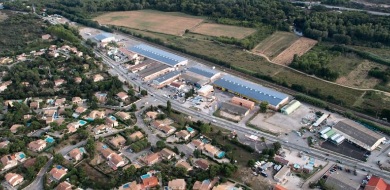 Tenergie refinance 810 millions d’euros de centrales photovoltaïques ...