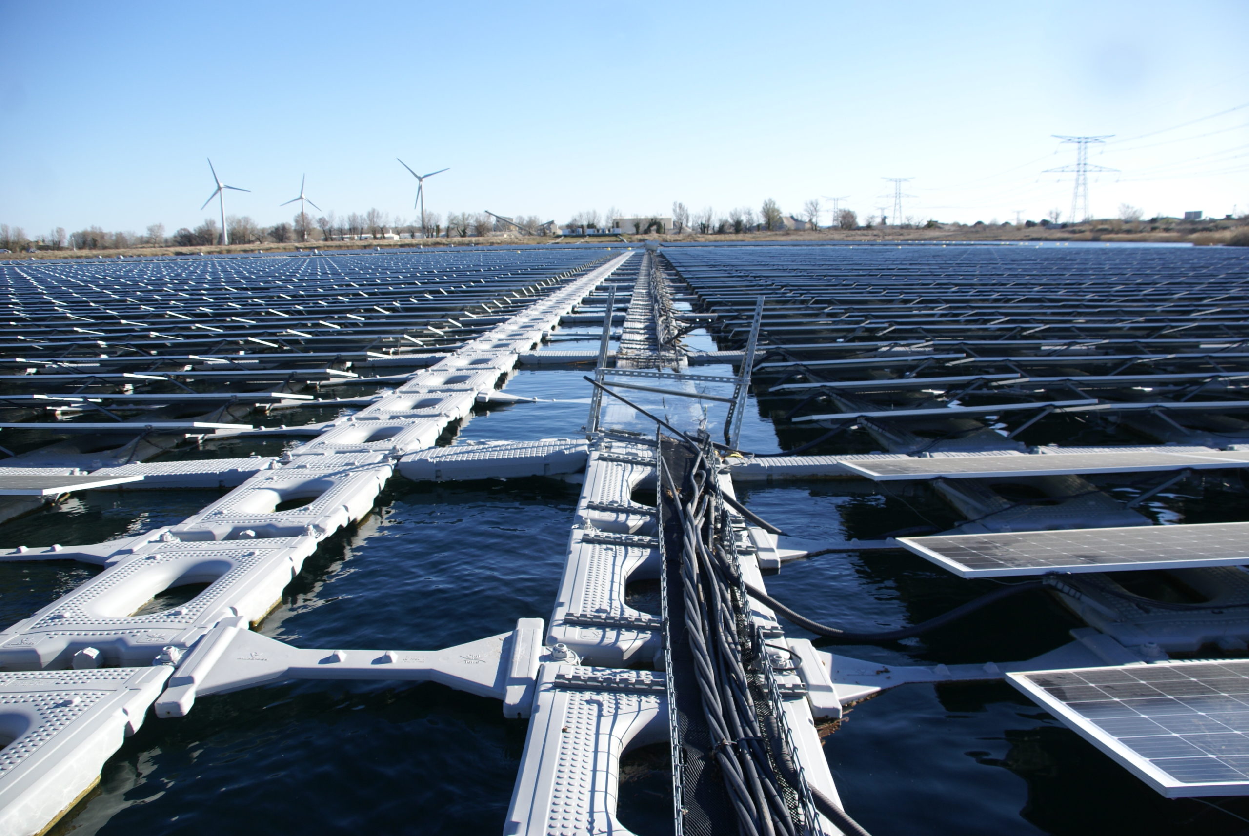 Akuo speaks out on recent fire accident at its 17MW floating PV plant ...