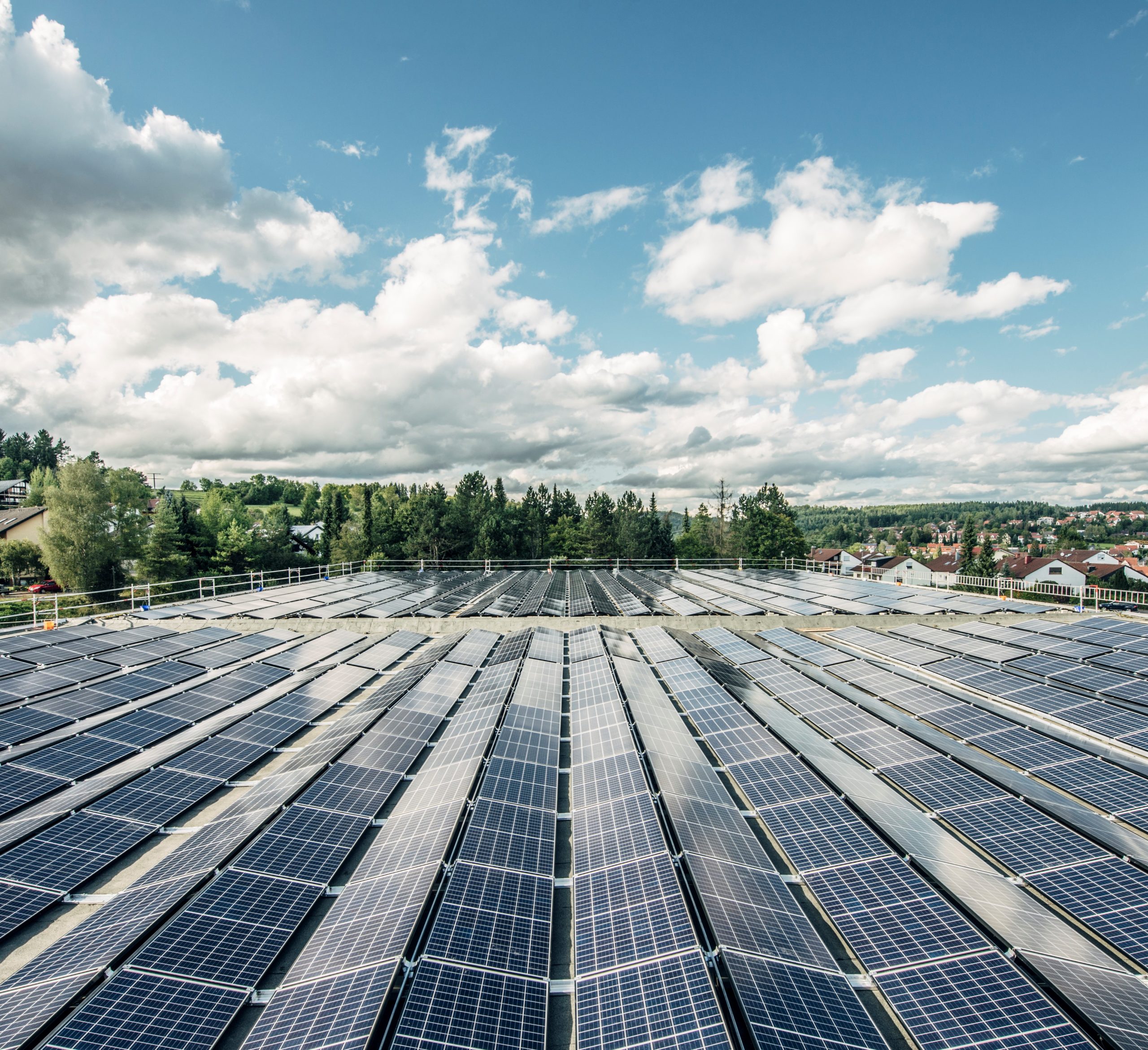 Le groupe BayWa veut mettre en vente son unité commerciale Solar Trade ...