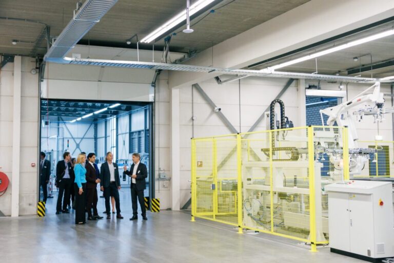 Solarge ouvre sa première ligne de production solaire à grande échelle – pv magazine France